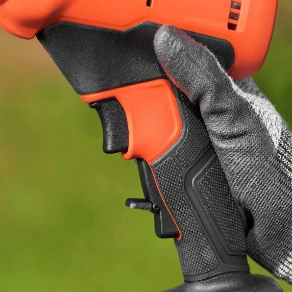 Секатор аккумуляторный Black+Decker BCPP18D1 18В 2Ач | цена, отзывы, фото